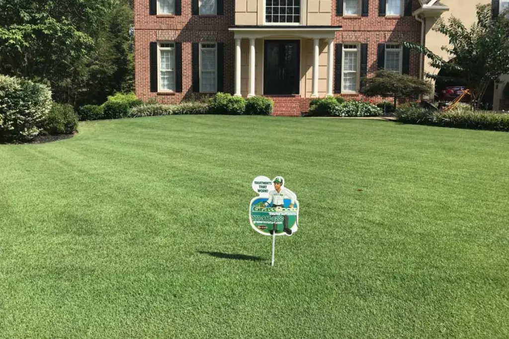 GrassRoots Turf Announces Expanded Weed Control Services Across ...